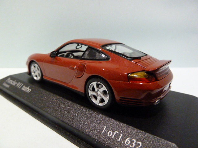 Porsche 911 (996) Turbo Red 1:43 430069306 MINICHAMPS diecast model car ...